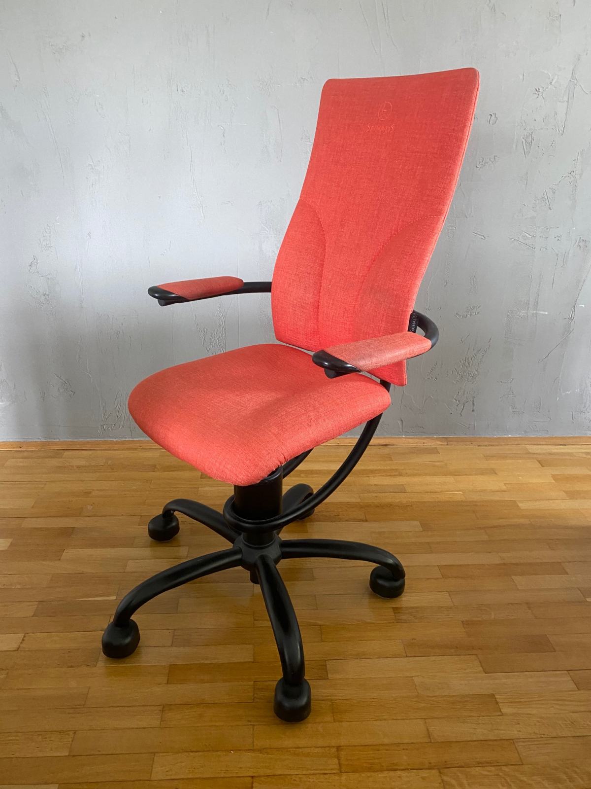 Pisarniški stol SpinaliS APOLLO