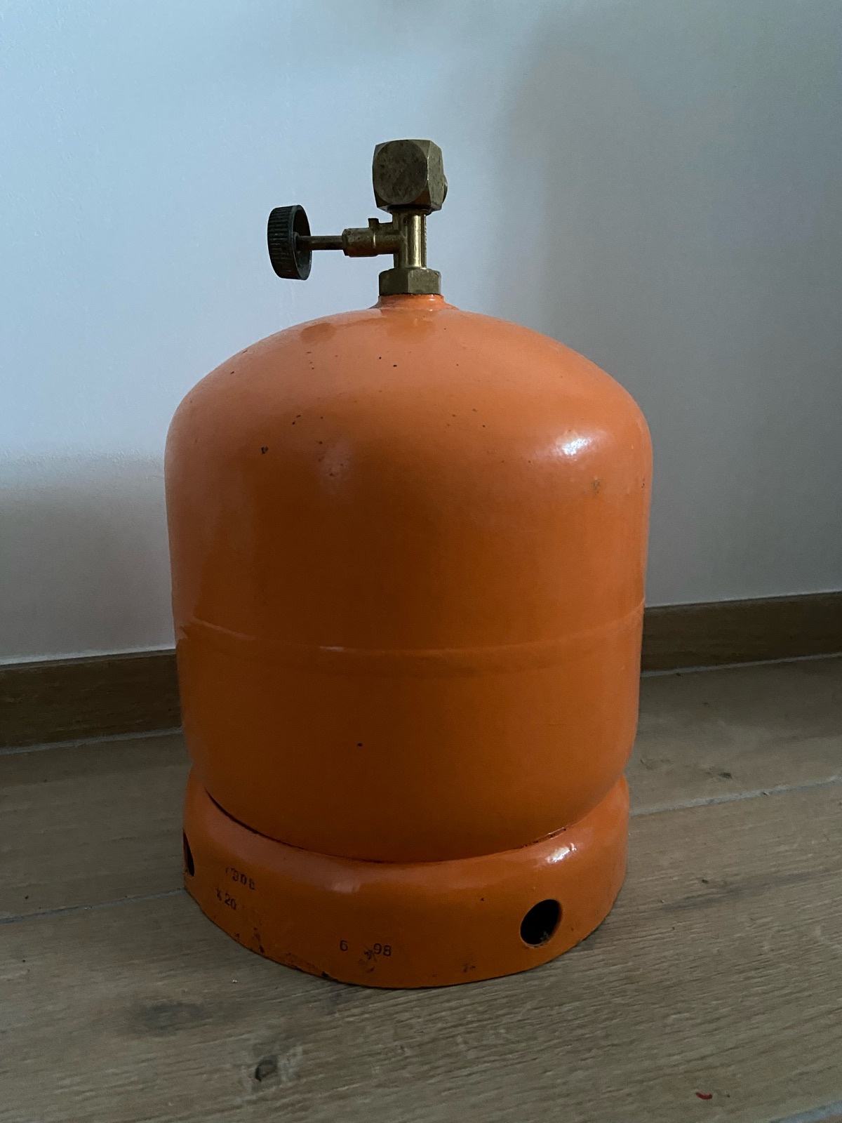 Plinska jeklenka (3kg, prazna)