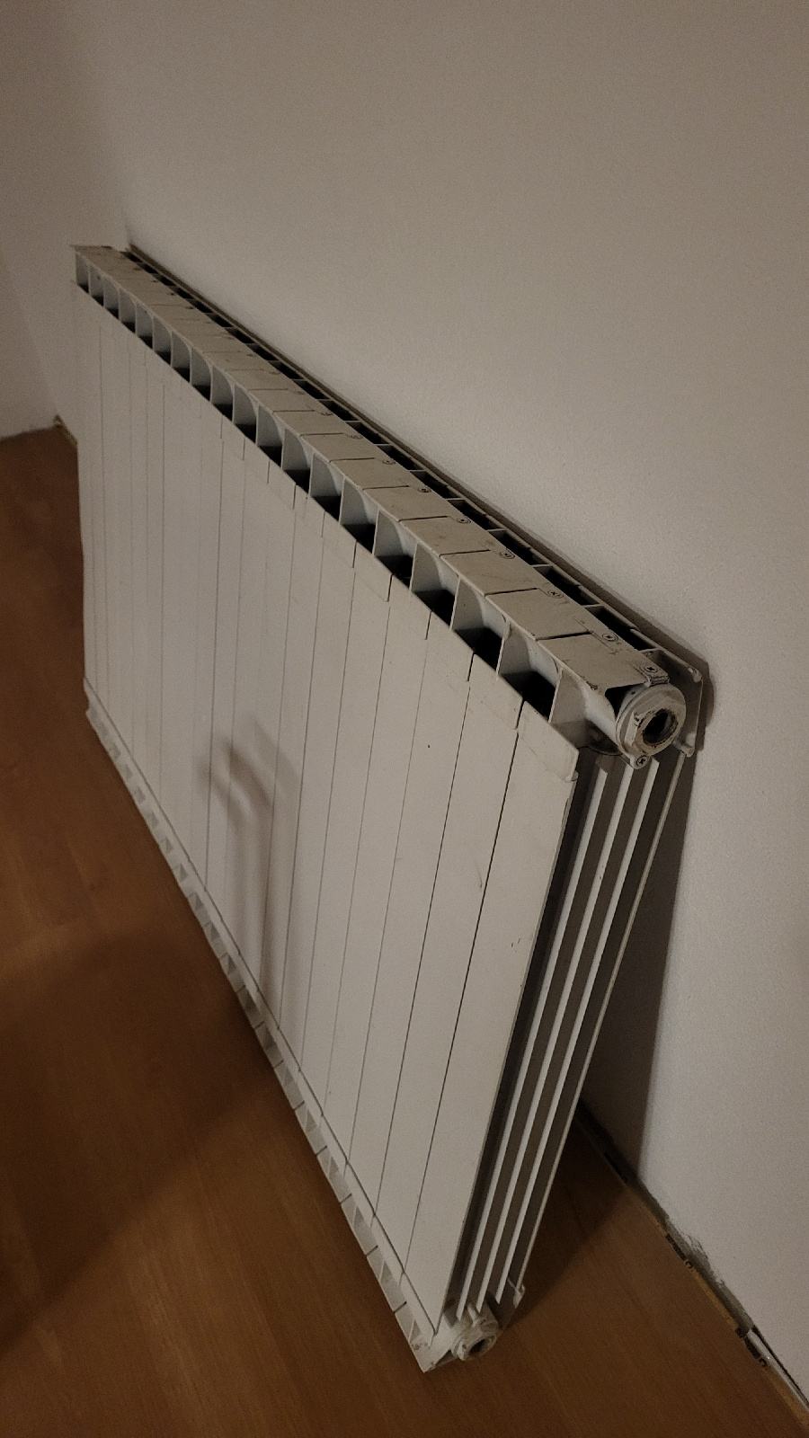 Radiator Aklimat, aluminijast, 115 širina, 70 višina (70*115 cm)