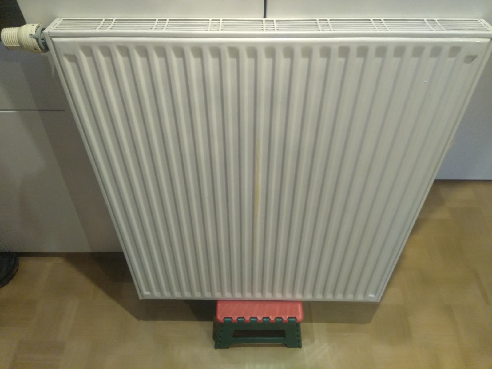 Radiator 60cm x 60cm in 80cm x 90cm (š x v)