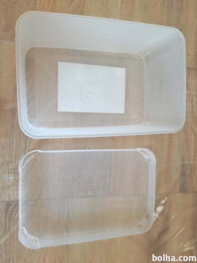 Škatla / zabojček s pokrovom, plastična, Curver, več komadov
