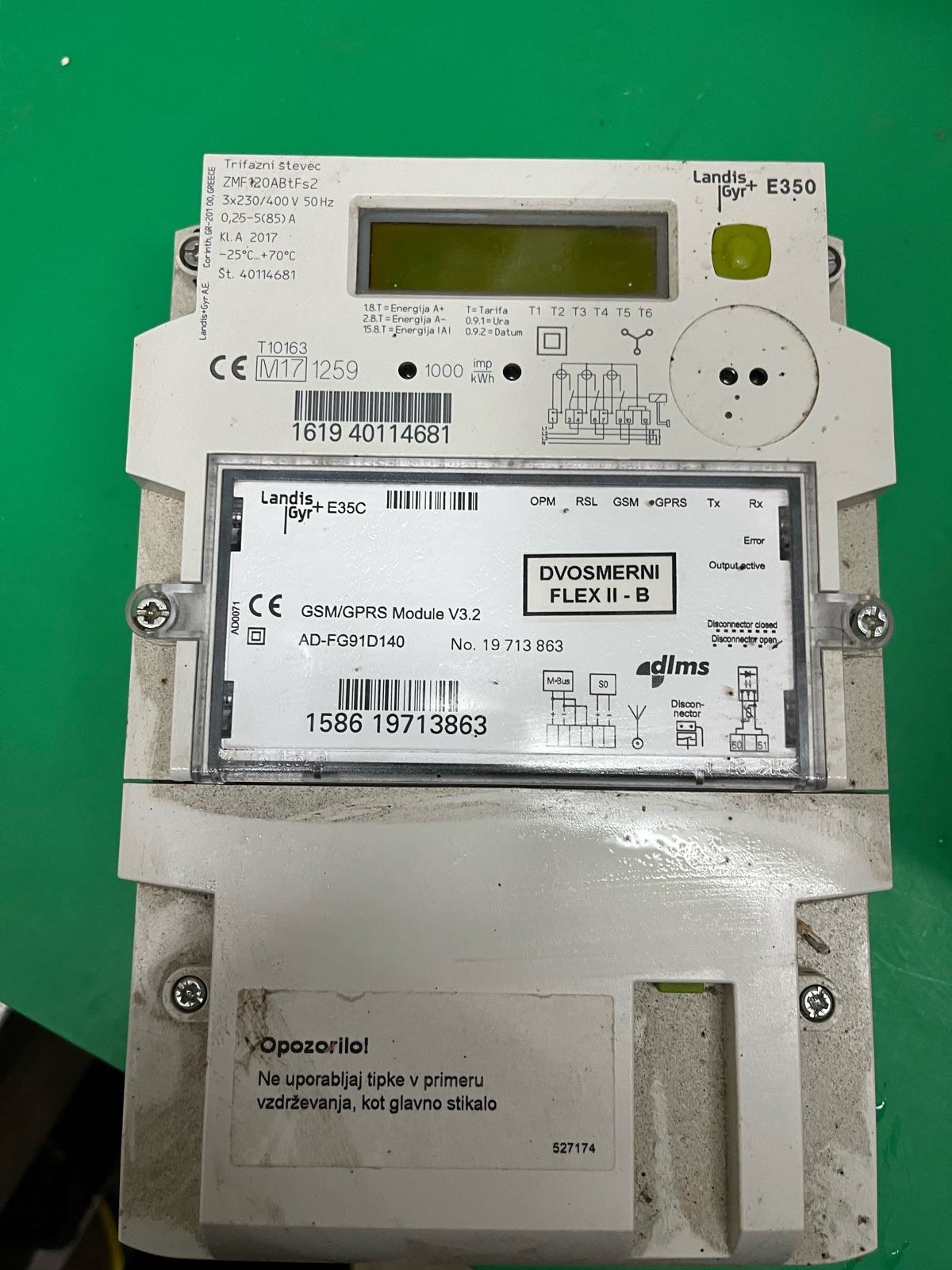 Števec za elektriko trifazni