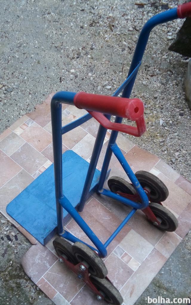 Transportni voziček za stopnice