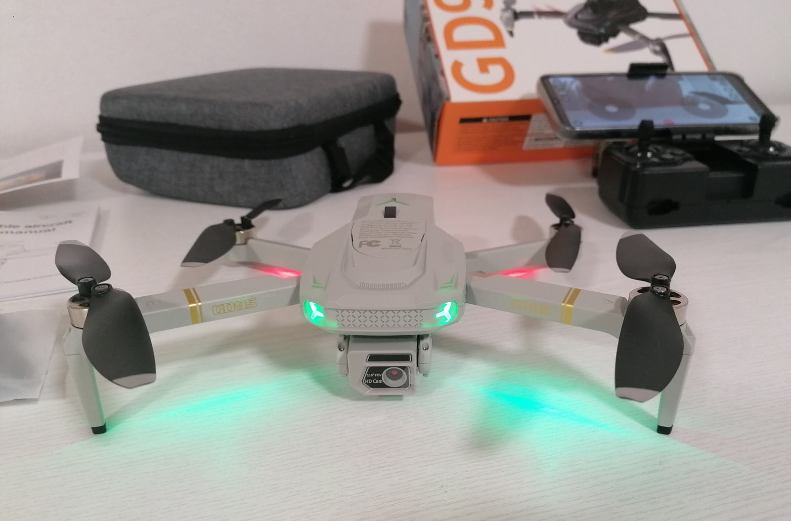 Dron z vrtljivo HD kamero, funkcija izogibanje ovir, novo