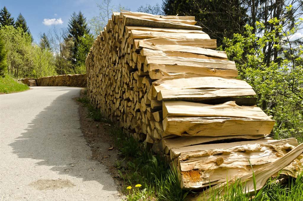 Prodam suha meterska ali nažagana trda drva