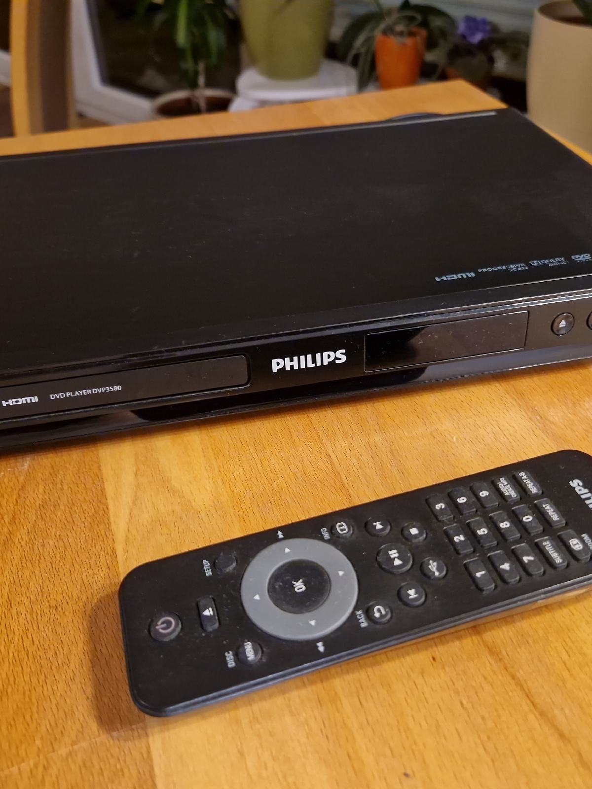 DVD PLAYER philips
