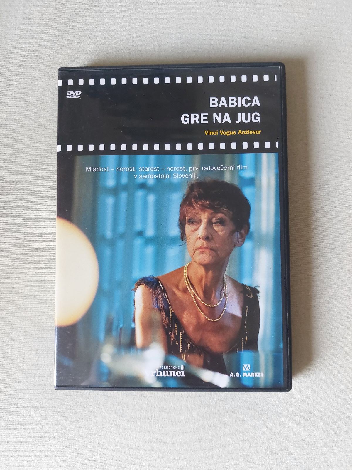 Babica gre na jug DVD, Vinci Vogue Anžlovar