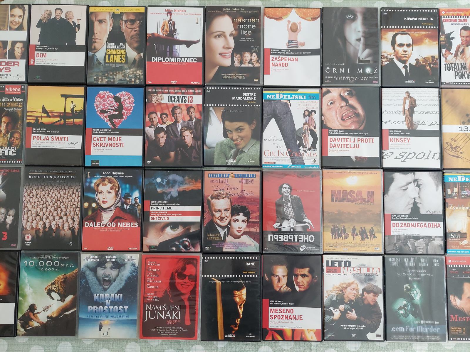 DVD FILMI 11,WESTERN,VOJAŠKI,KOMEDIJE,HORROR...