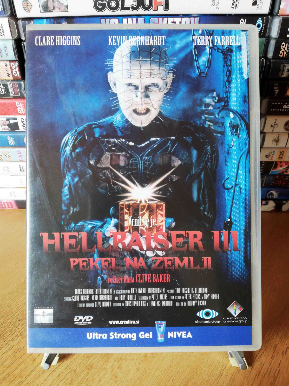 Hellraiser III: Hell on Earth (1992)