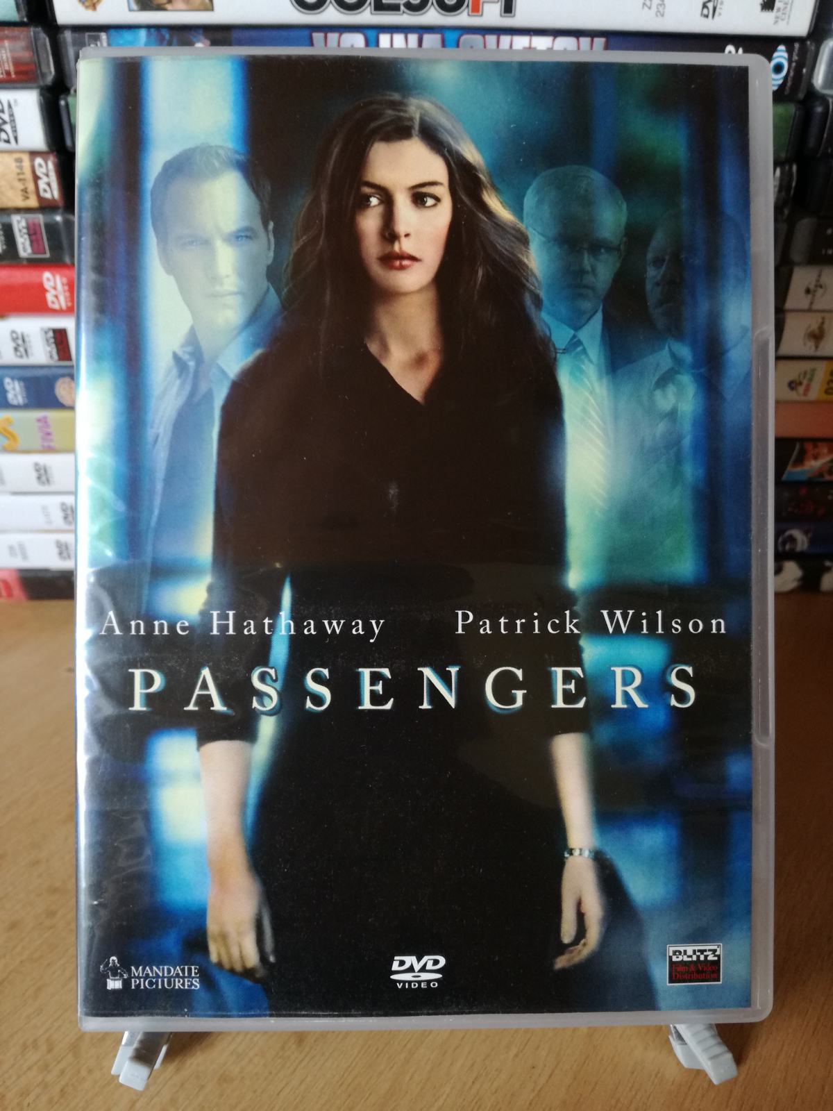 Passengers (2008)