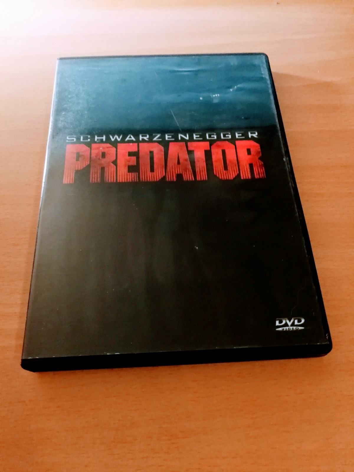 Predator (1987) DVD film (slovenski podnapisi)