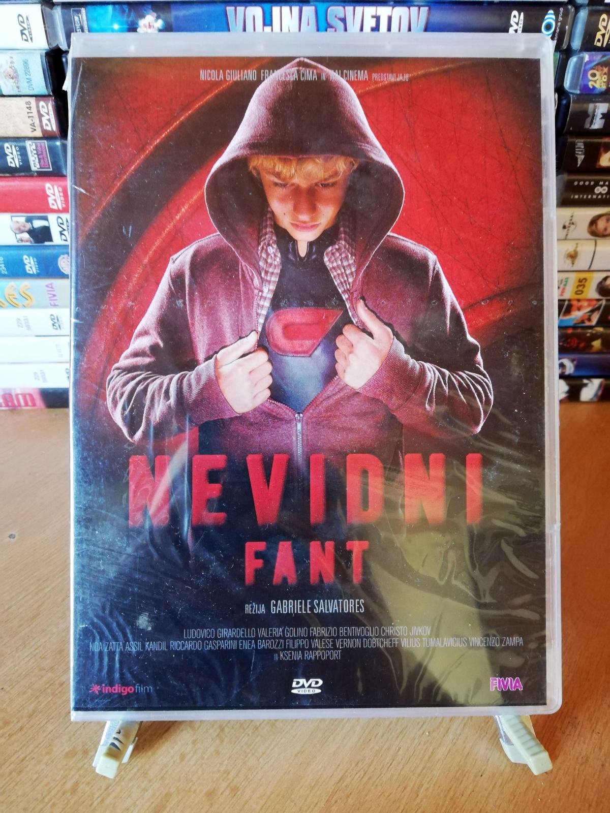 The Invisible Boy / Il ragazzo invisibile (2014) (ŠE ZAPAKIRANO)