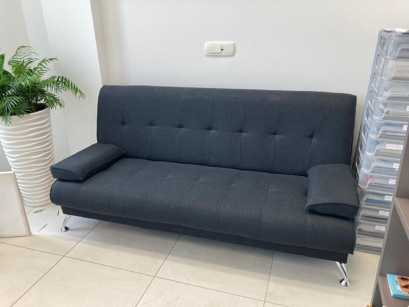 Kavč / sedežna z ležiščem