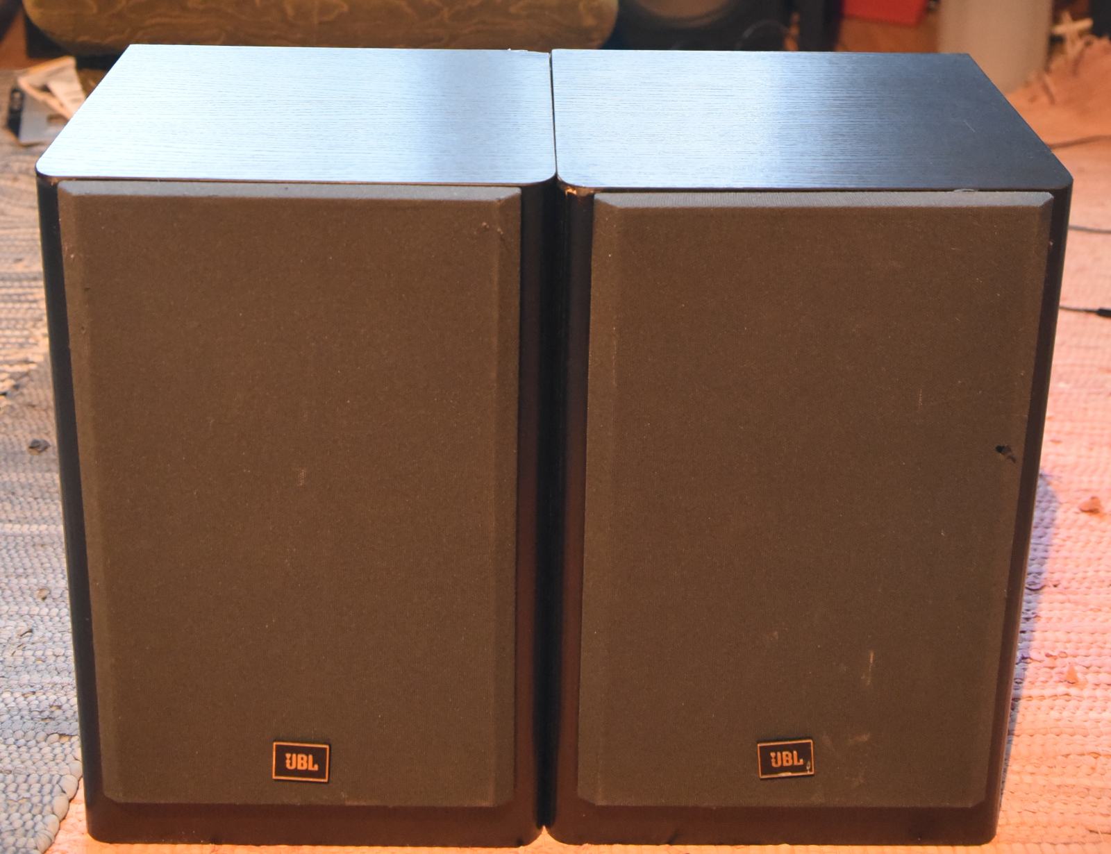 JBL LX22