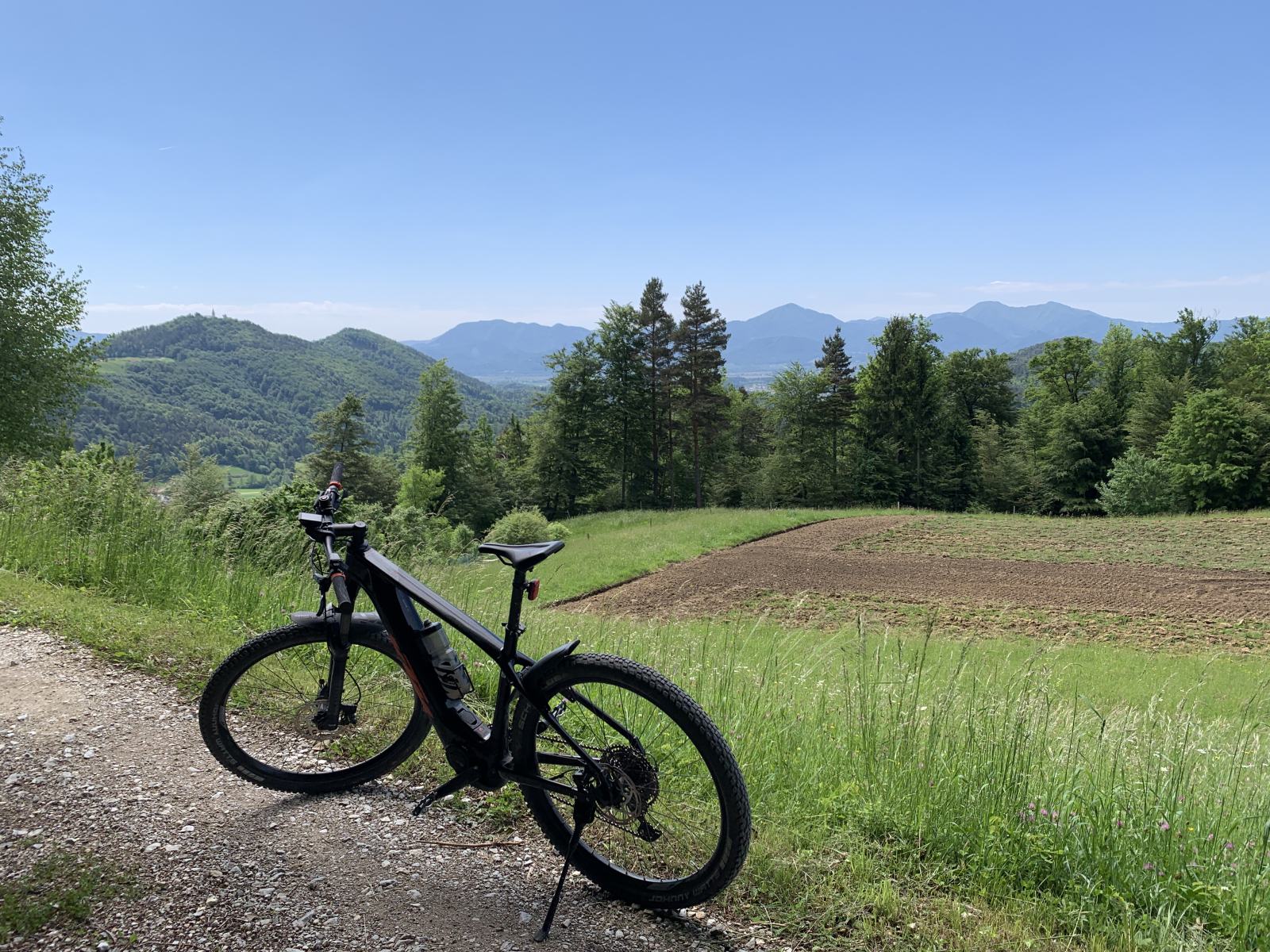 KTM električno gorsko kolo Macina Team 792
