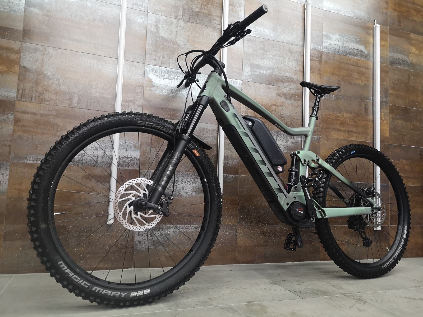 Scott Genius E ride 920 2020 + dodatna baterija