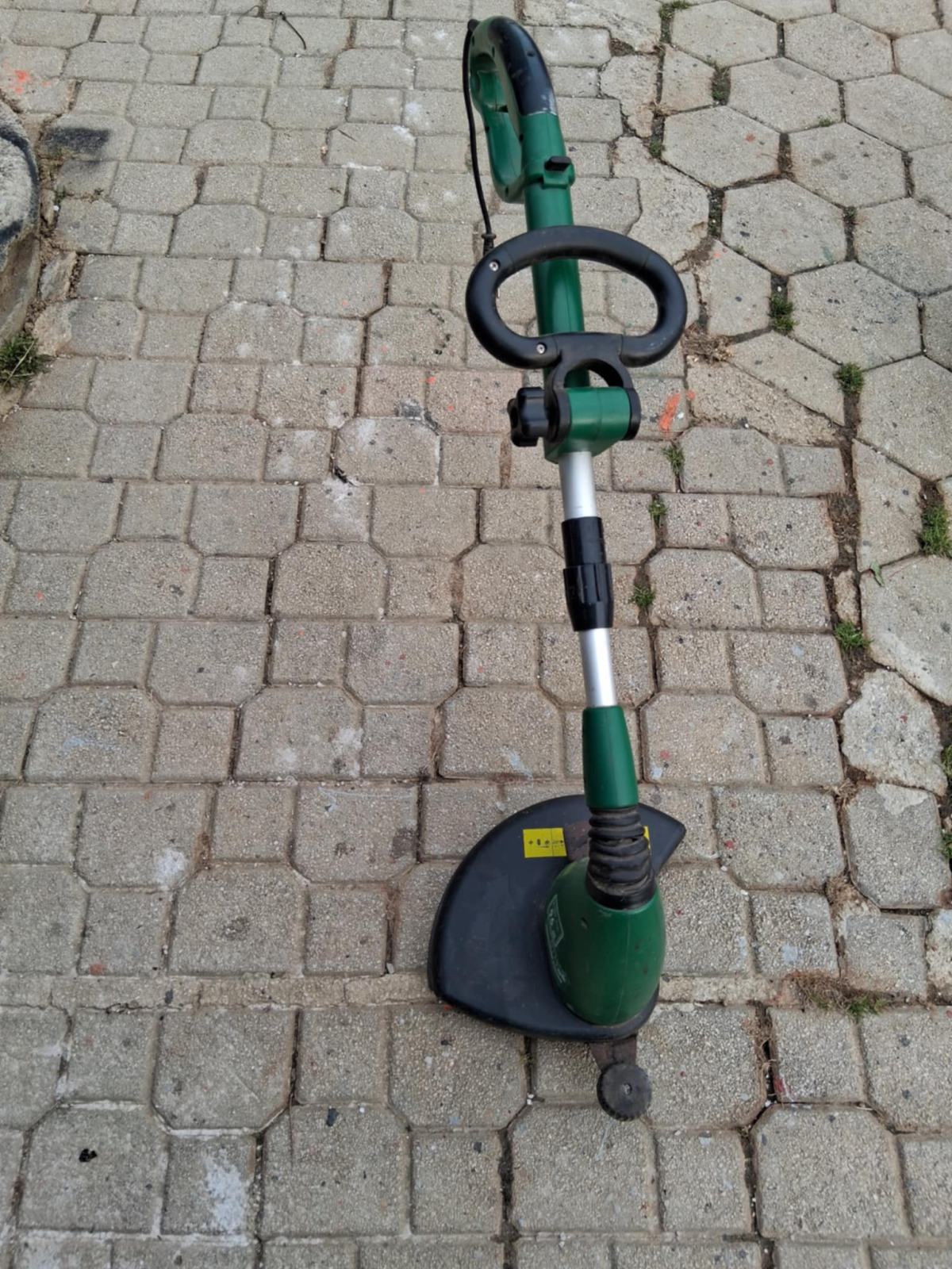 Električna nitkarca