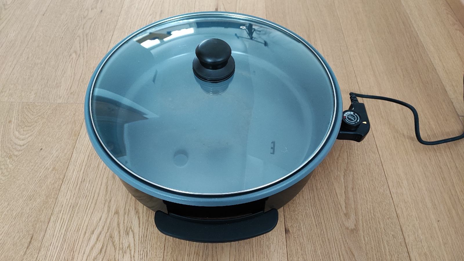 Električna ponev VORNER 40 1500W