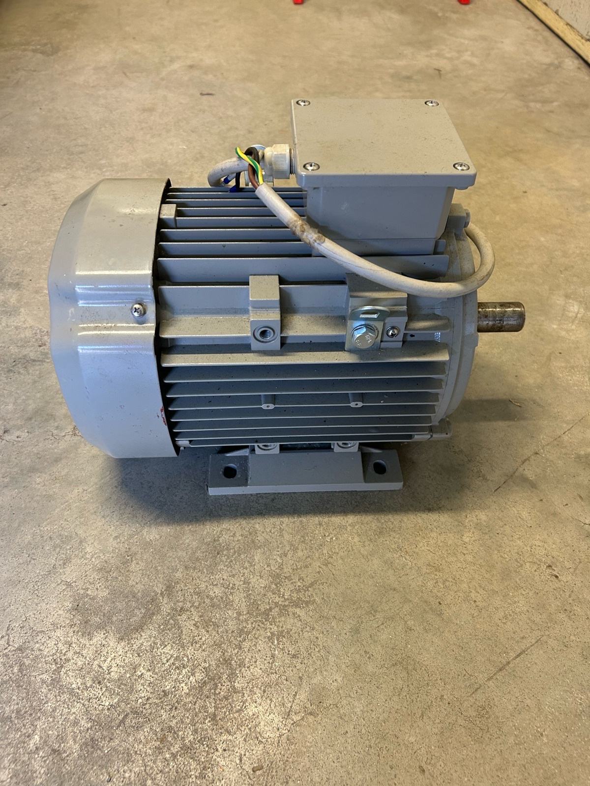 Elektro motor 4,8kW