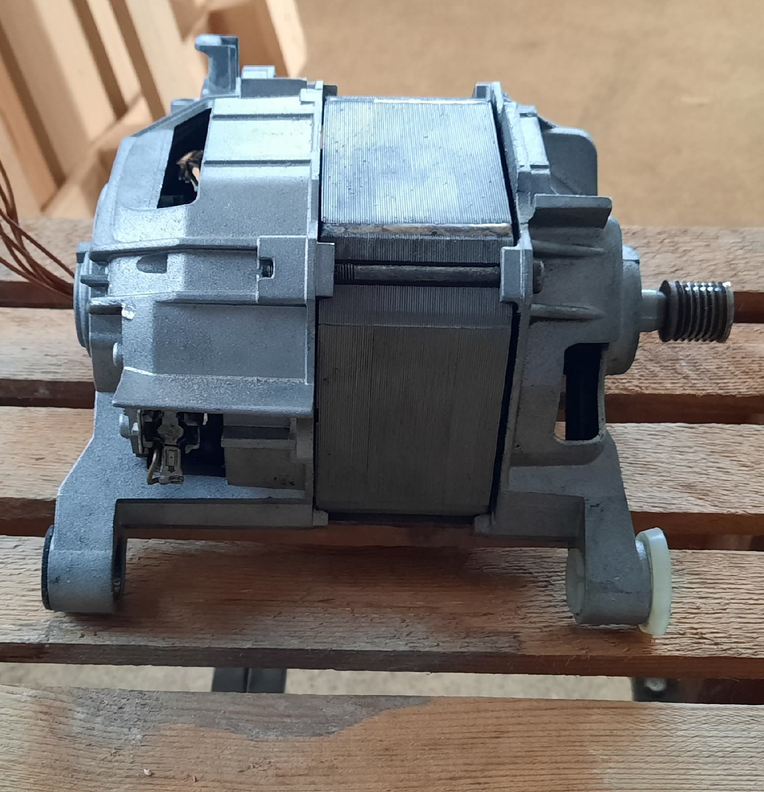 elektro motorji