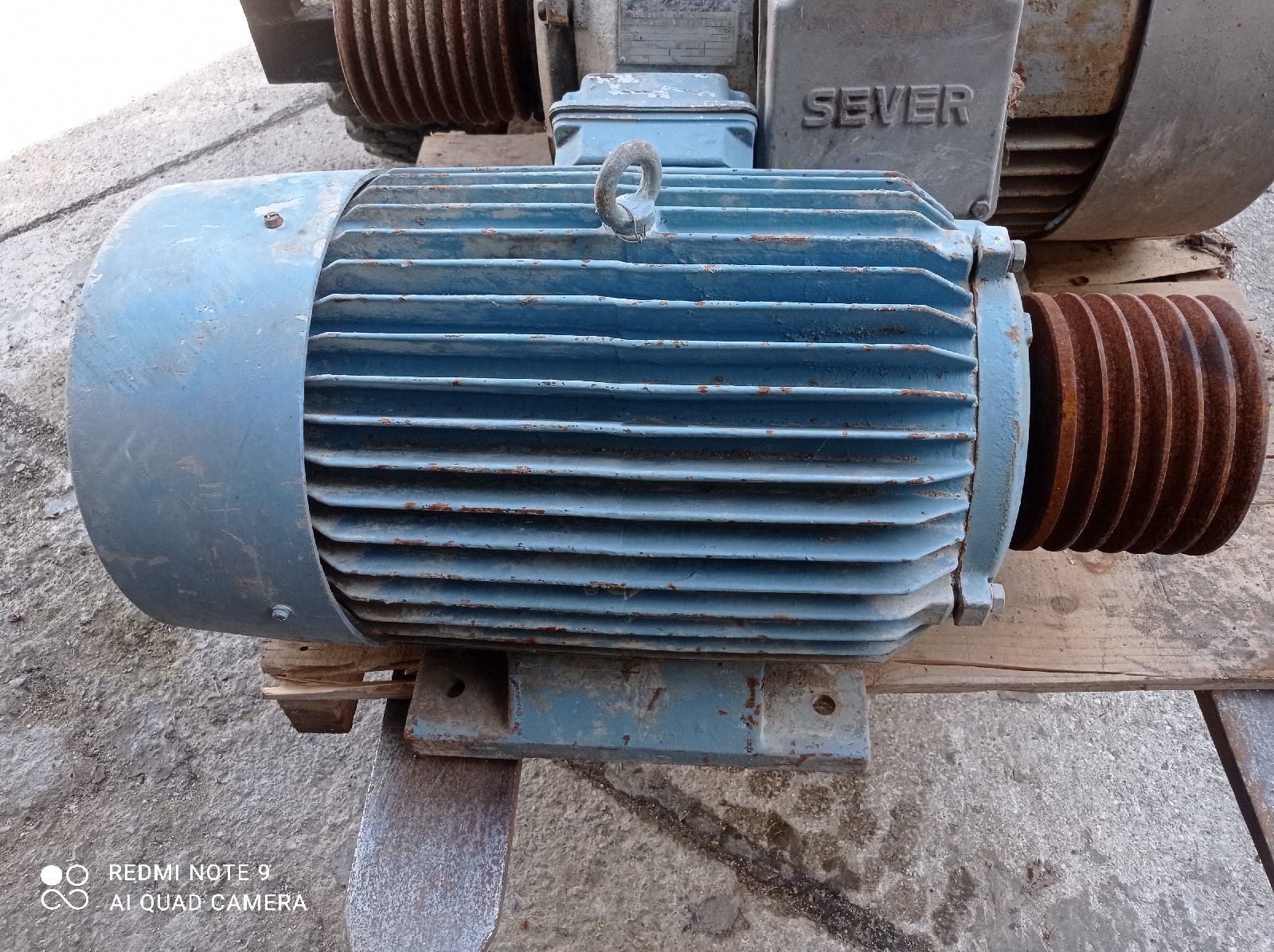Elektromotor Sever 22kw 980 obr/min