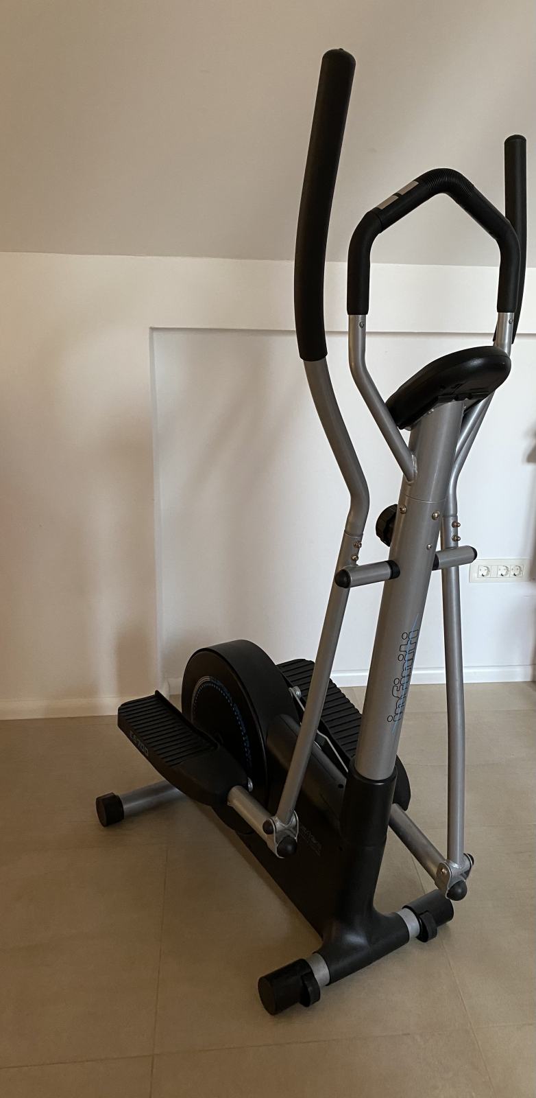 *Odličen ORBITREK INFINITI FitnessSystem eliptično sobno kolo/trenažer