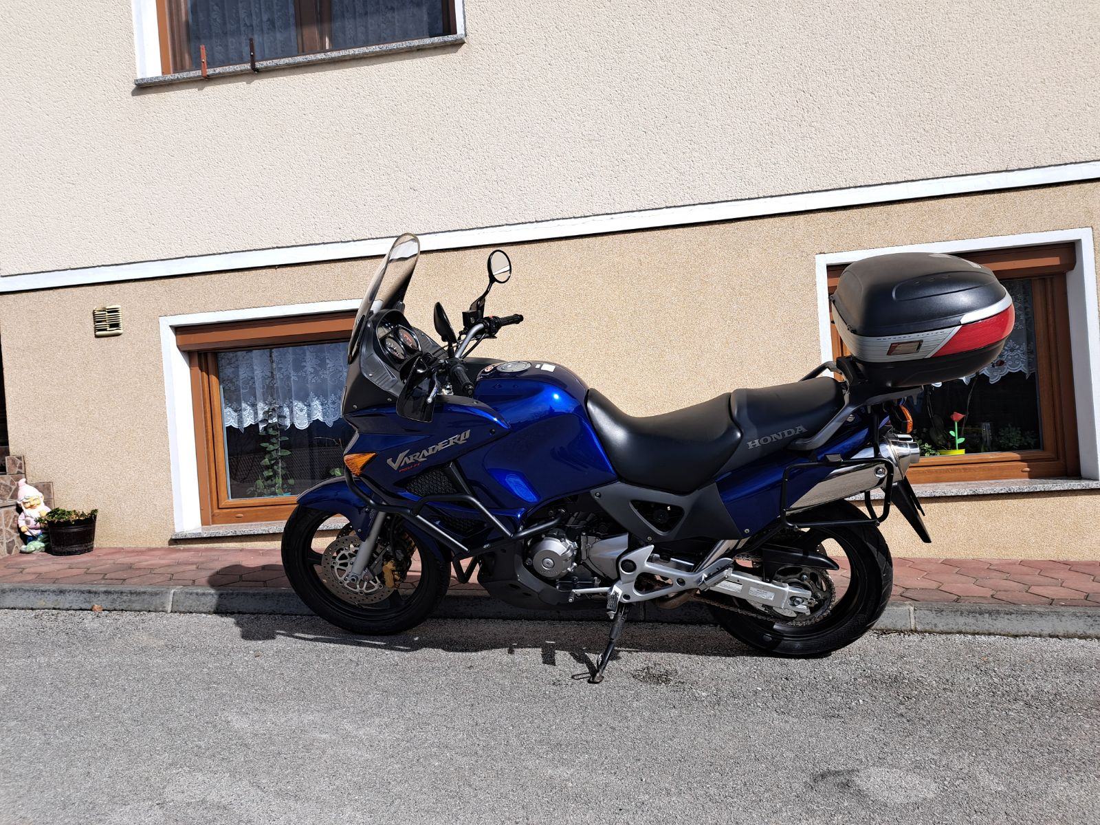 Honda Varadero 996 cm3, 2006 l.