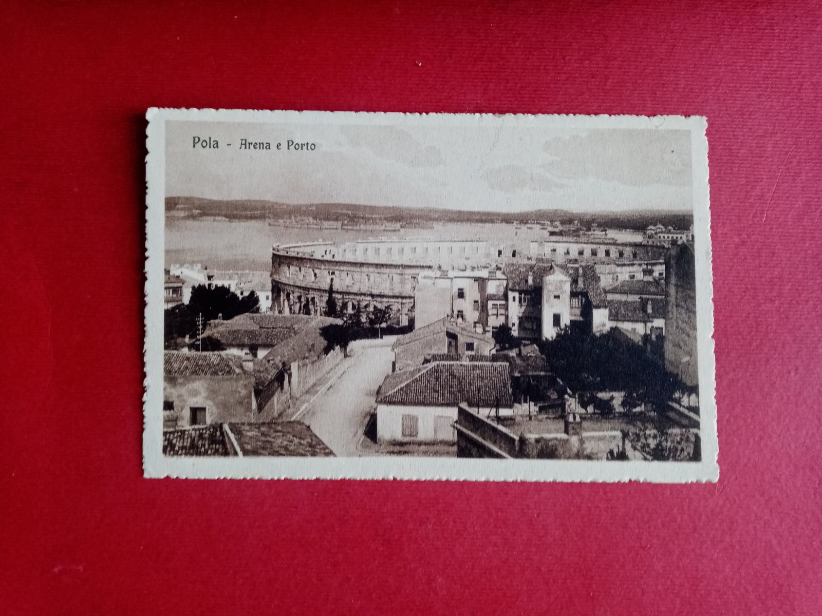 Pula,arena