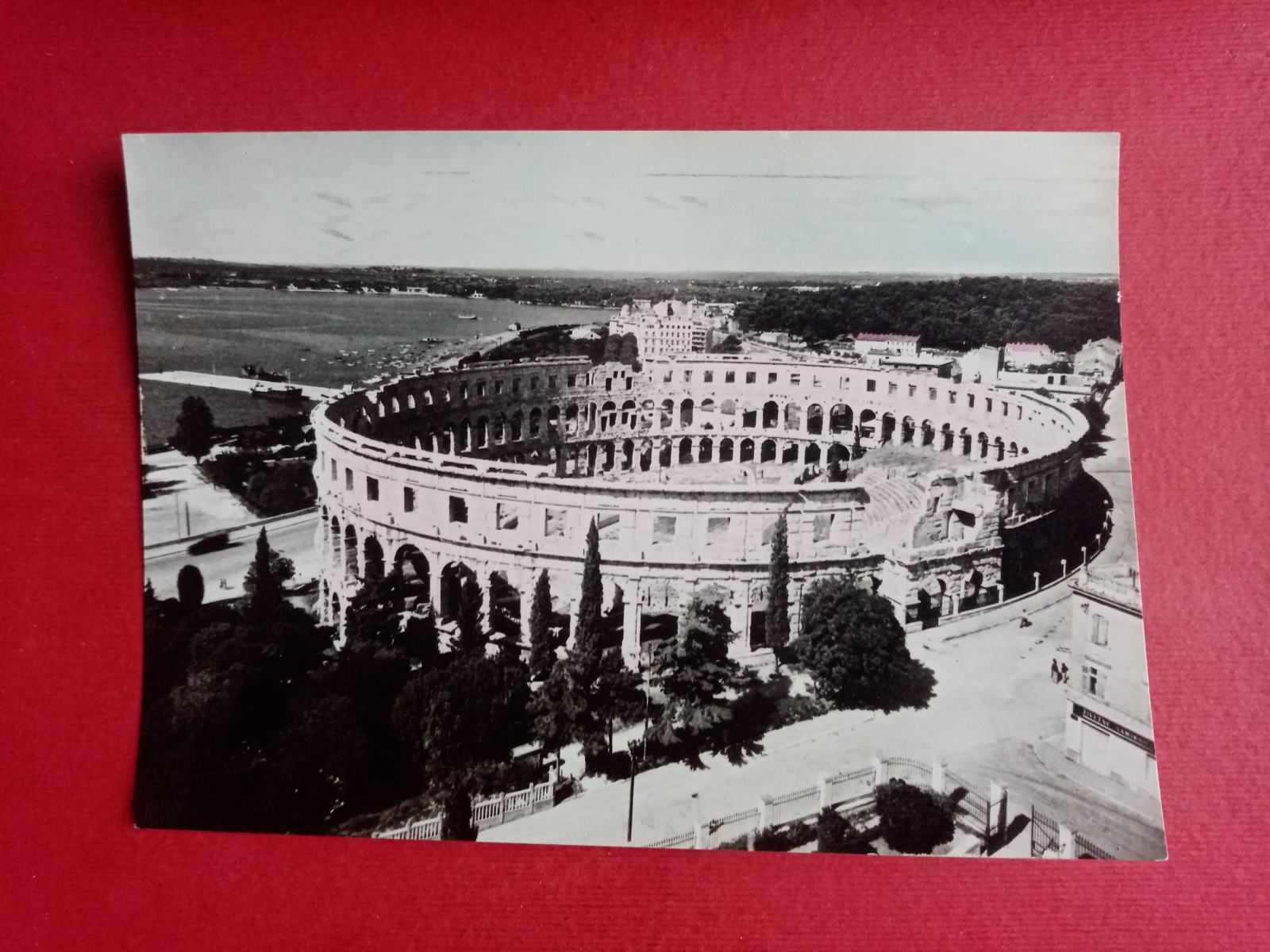 Pula,arena