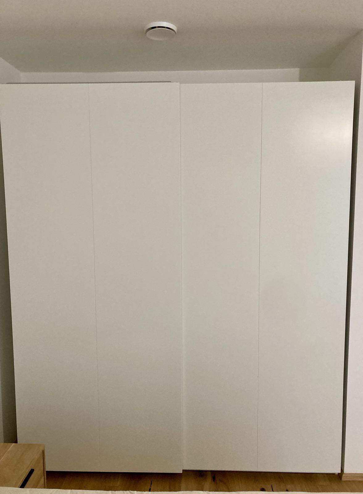 Garderobna omara Ikea Pax, kot nova