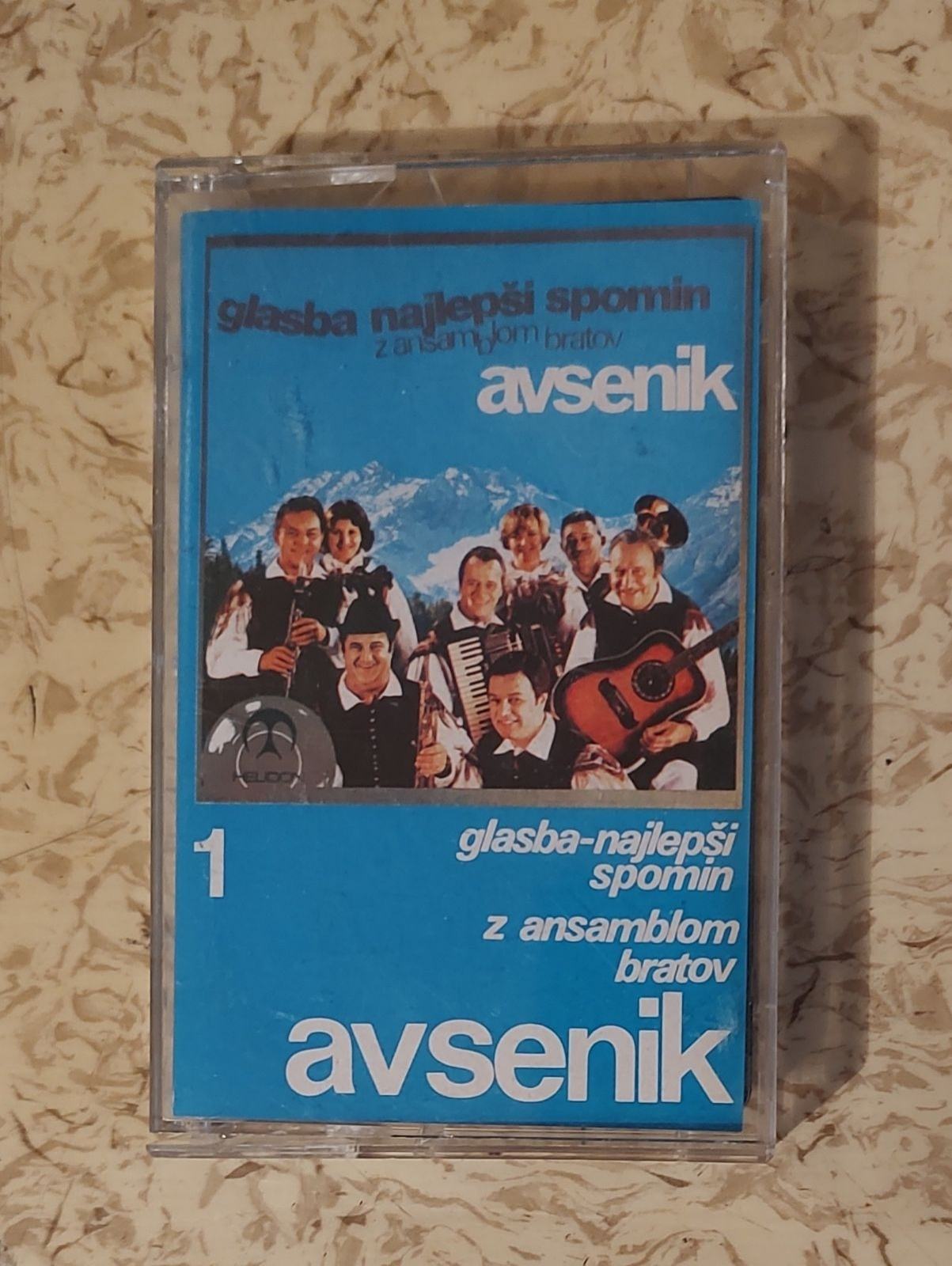 KASETA - AVSENIKI, GLASBA NAJLEPŠI SPOMIN 1, HELIDON 1986