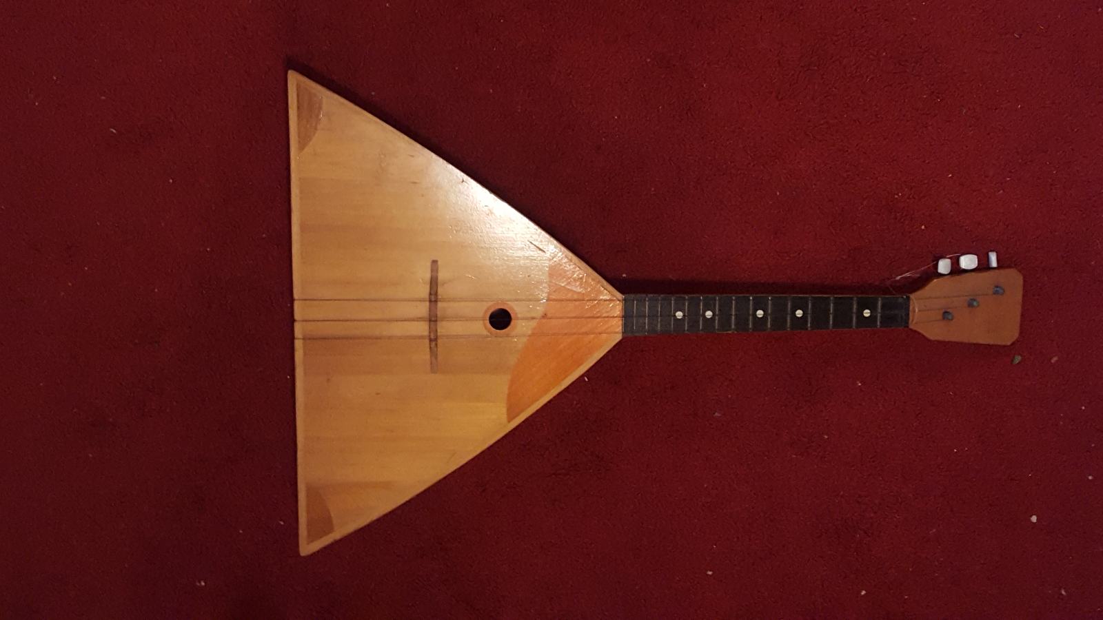 BALALAJKA