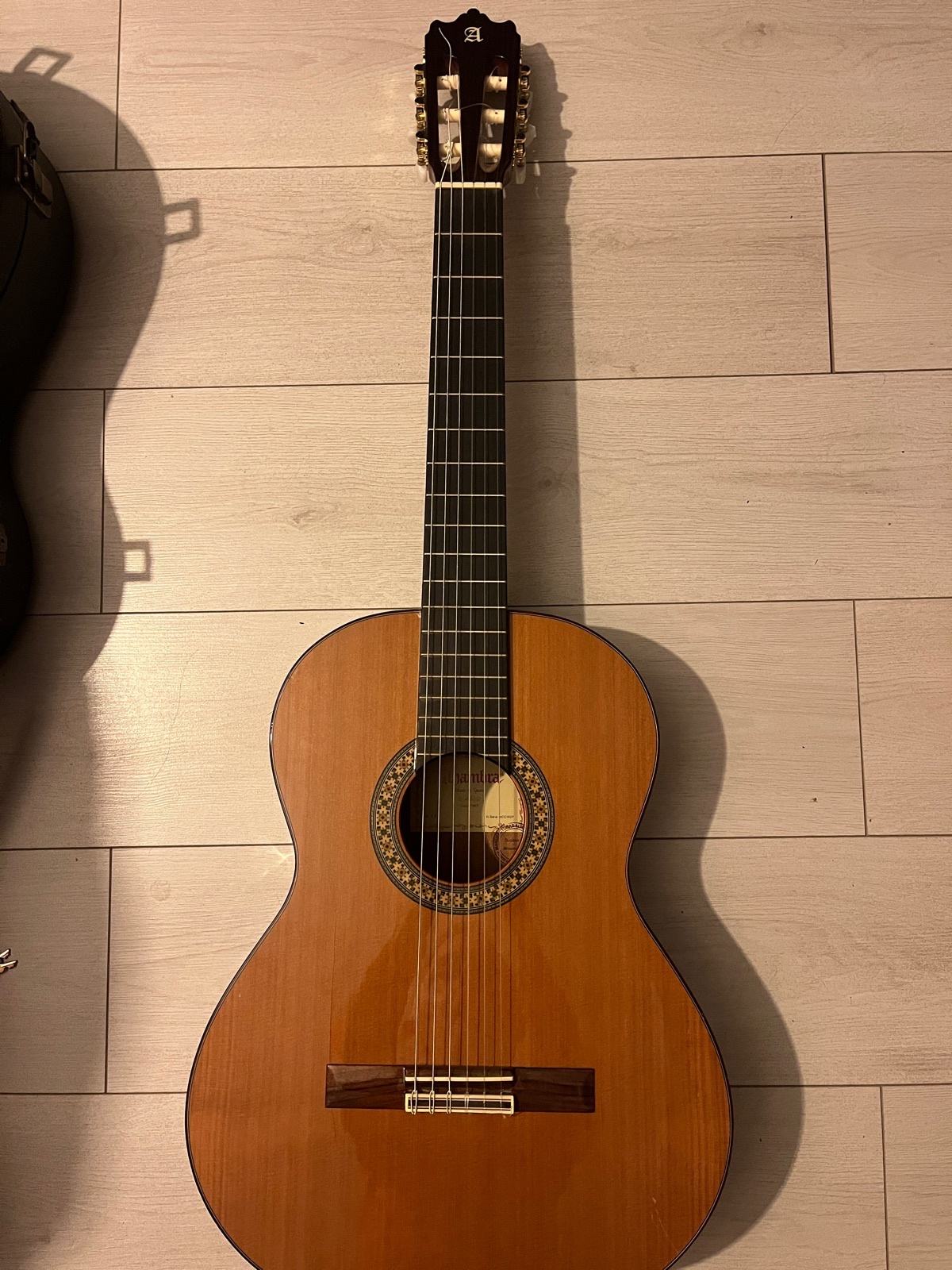 Kitara Alhambra 4P
