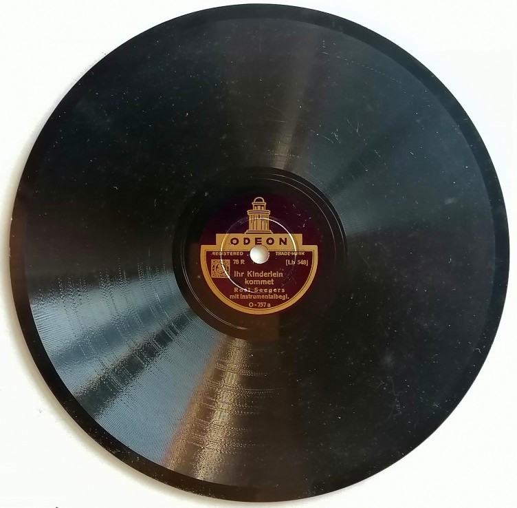 STARE BAKELITNE GRAMOFONSKE PLOŠČE prodam