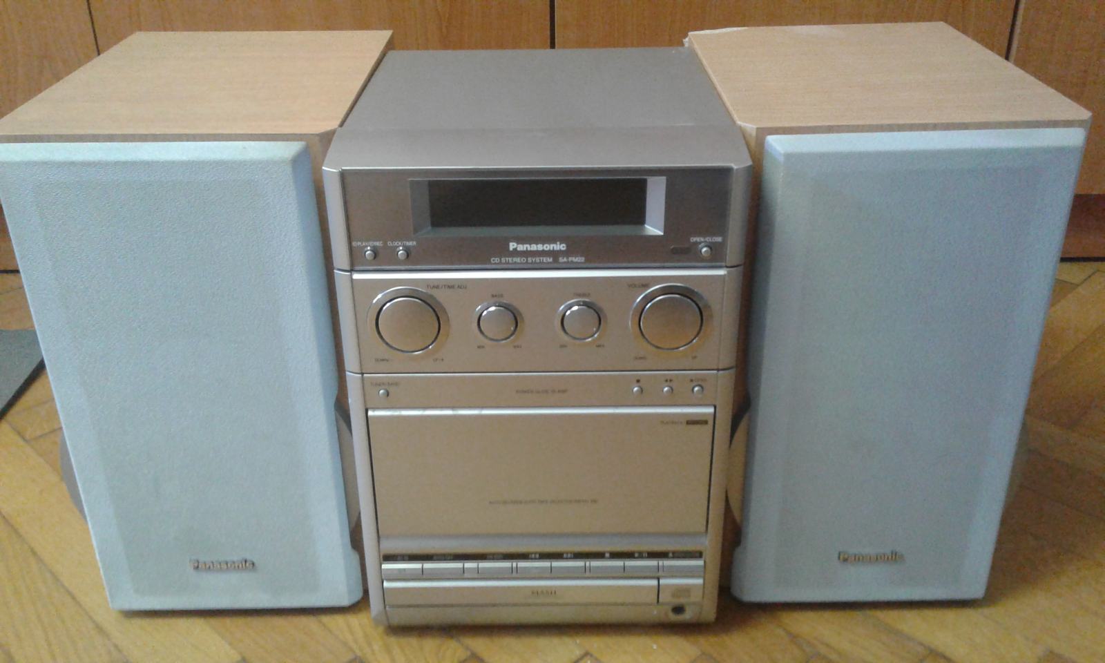 Panasonic cd stereo system SA-PM22