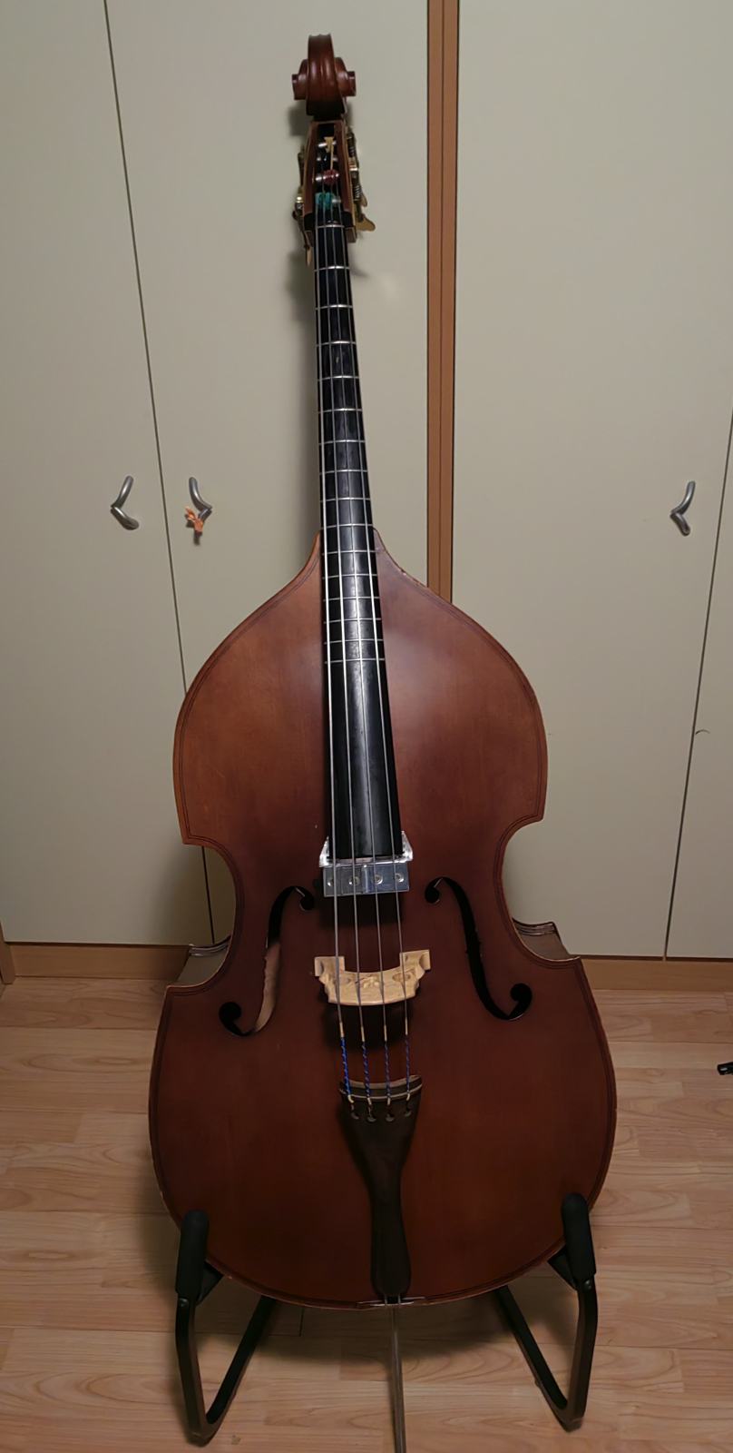 Kontrabas 1/4