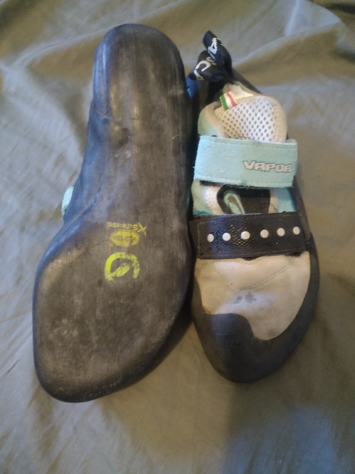 plezalke Scarpa Vector Z 41. 2x uporabljene