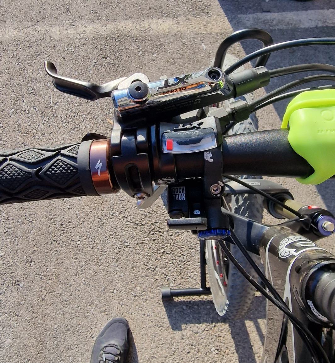 Carbon Olympia Spike