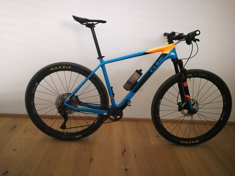 Cube Reaction Race 29 carbon custom - velikost 21 XL
