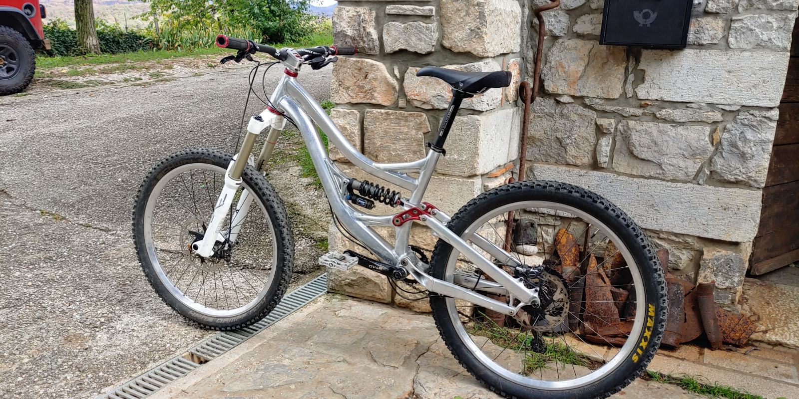 Enduro freeride kolo specialized sx trail