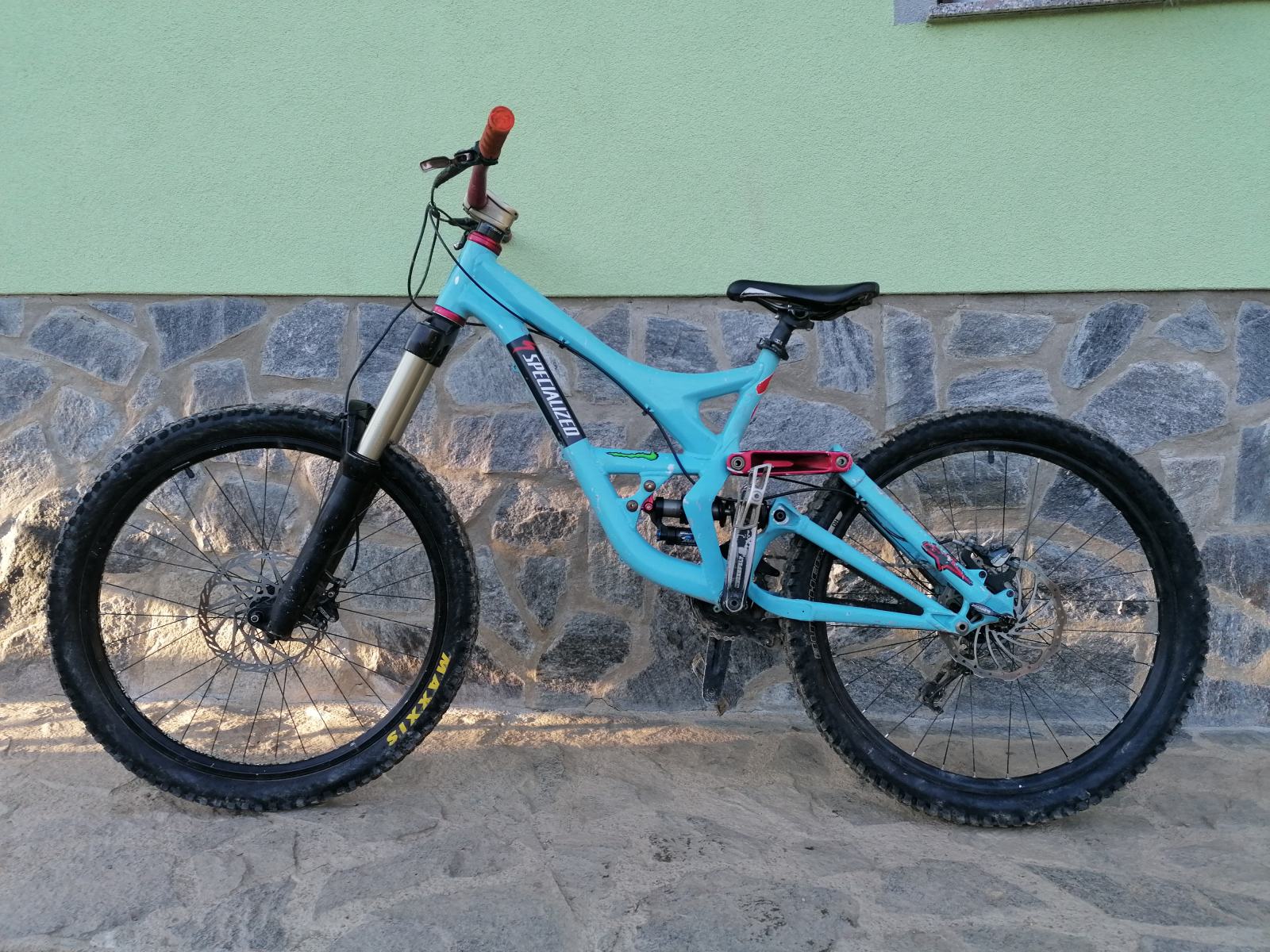 Enduro kolo Specialized