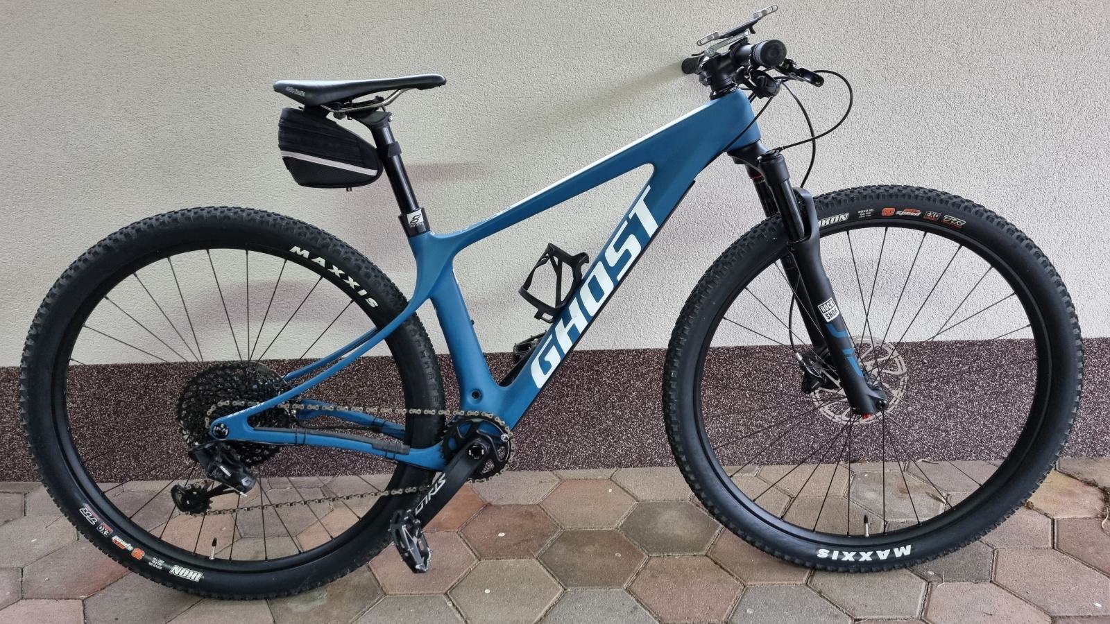 GHOST Lector Universal