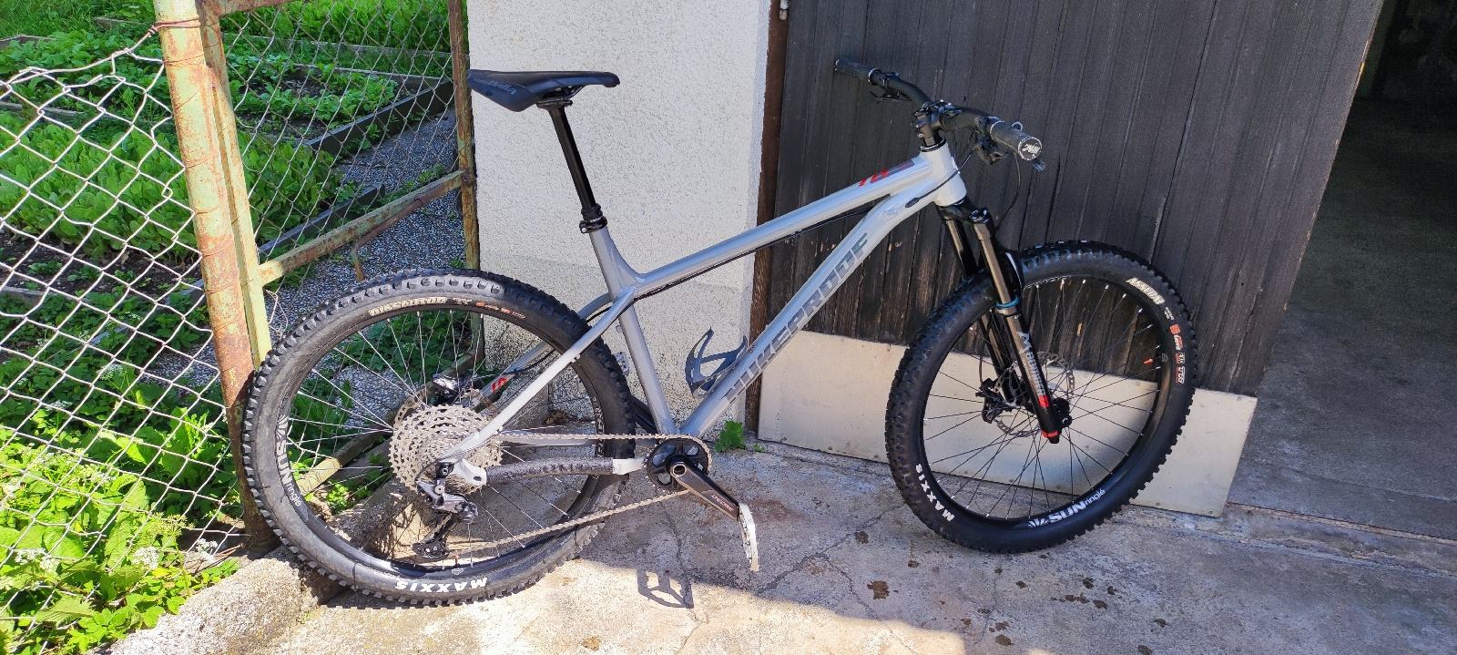 Nukeproof scout 275 XL