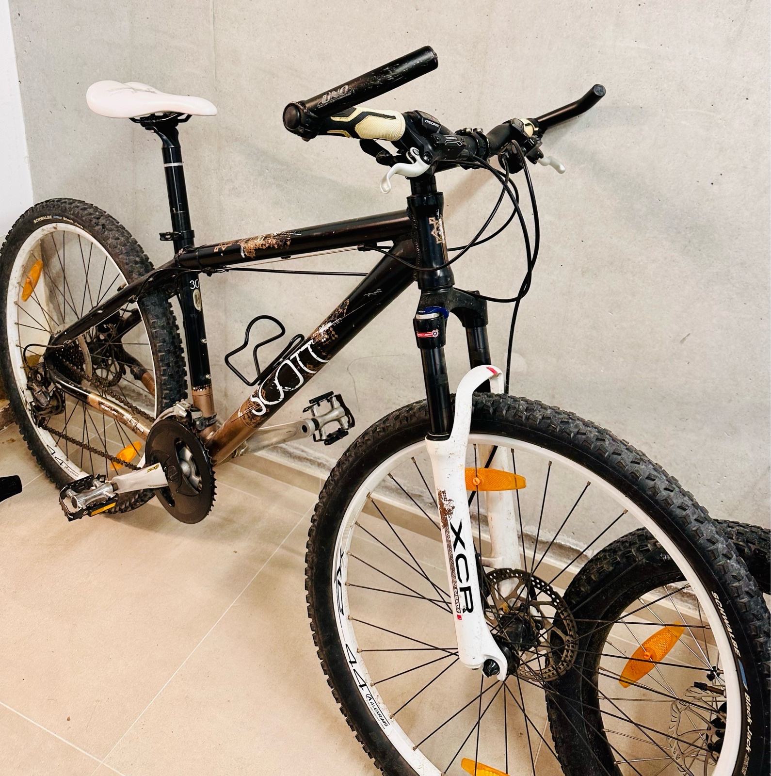 Prodam gorsko kolo MTB Scott Contessa 30 M zensko