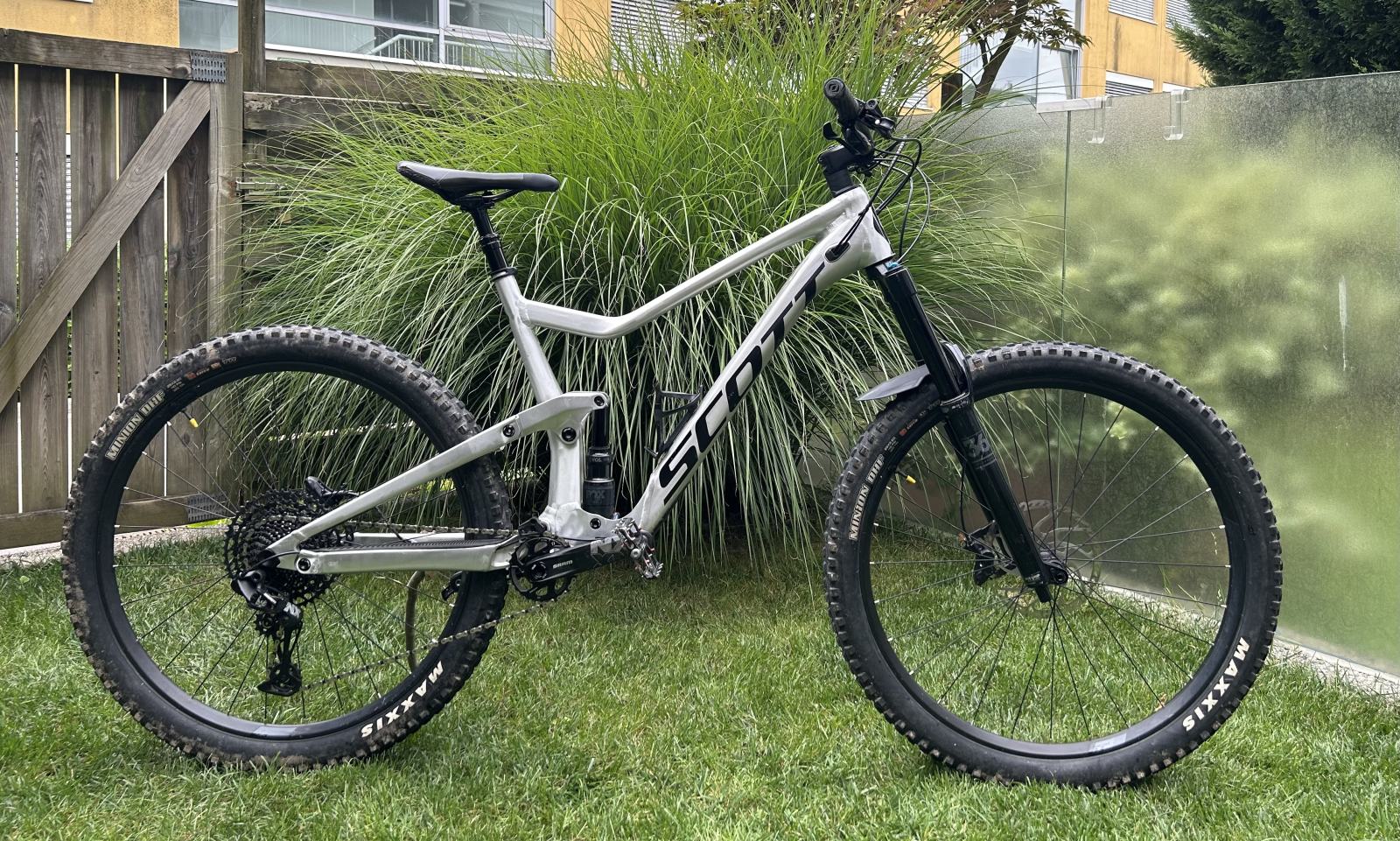SCOTT RANSOM XL 920 letnik 2020