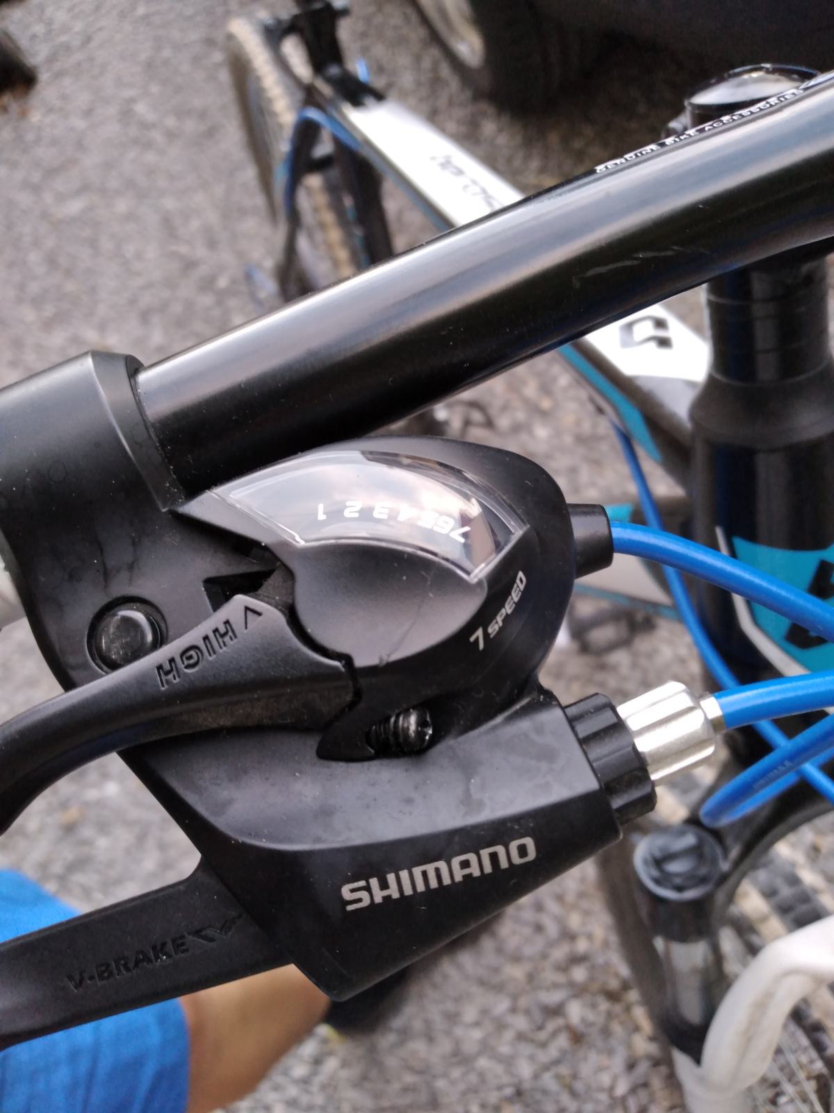 Robova cesta 9,Vrhnika 1360