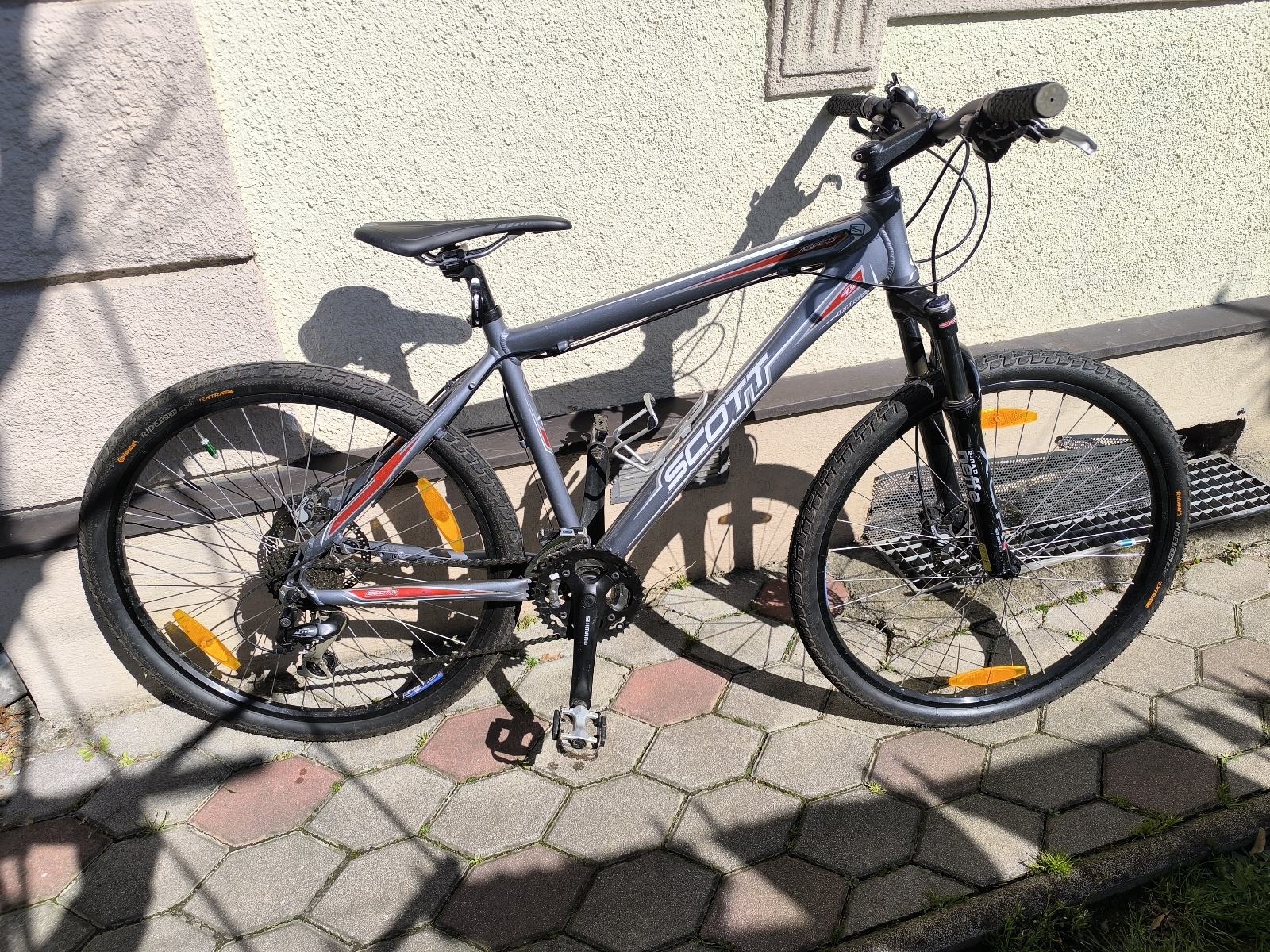 SCOTT ASPECT 45, 26 col, 24 prestav, disk, M okvir