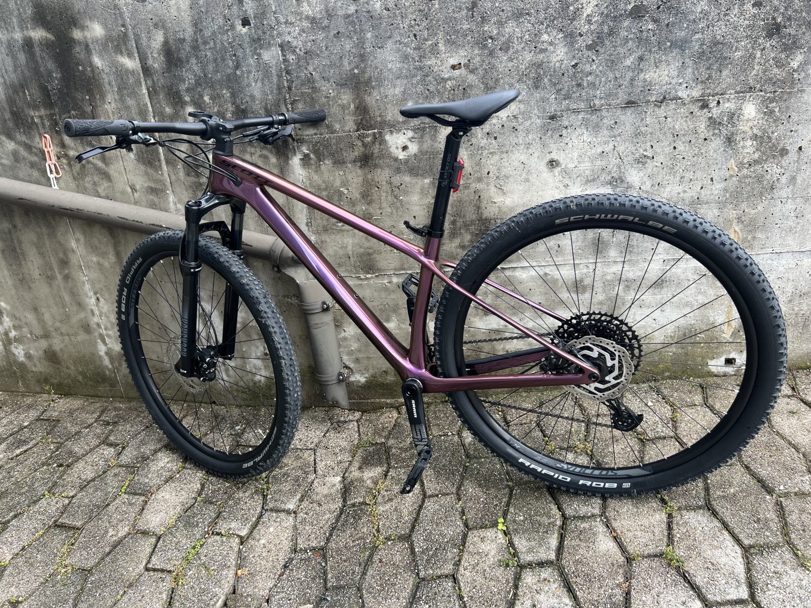 SCOTT CONTESSA SCALE 920 KARBON