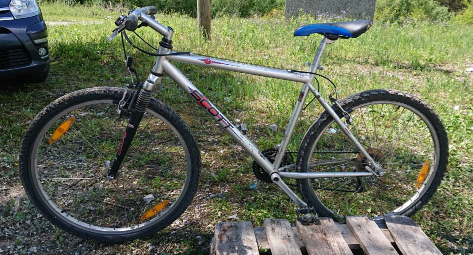 Scott Yuma 26 col