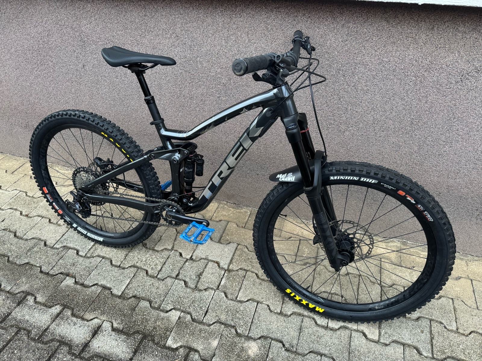 Trek Remedy 8